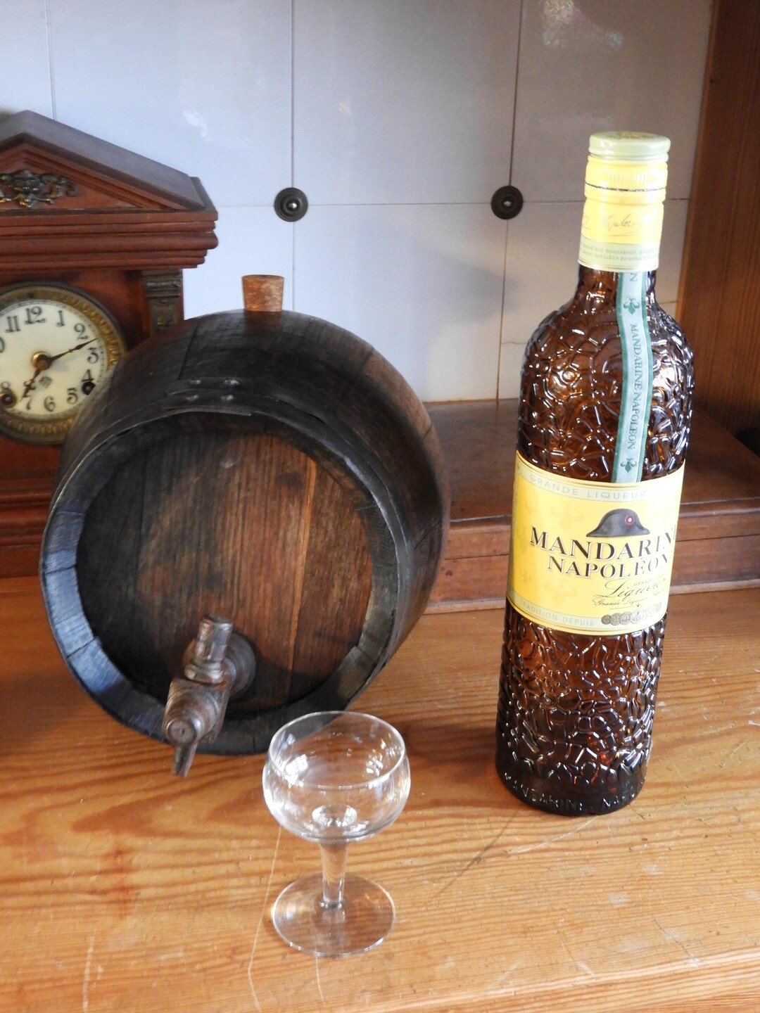 Antique Country House Late Victorian Oak Wood Wine / Rum Barrel With ...