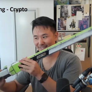 Apex Legends Crypto Heirloom - Etsy