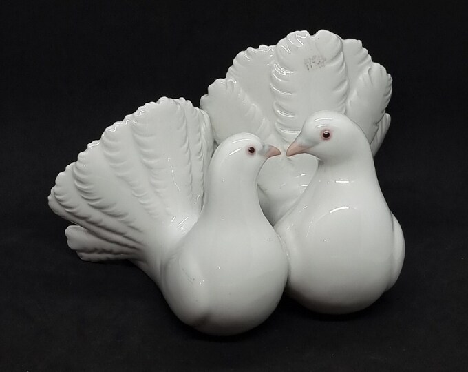 Vintage Llardo Couple of Doves Porcelain Figurine | Made in Spain | - Etsy