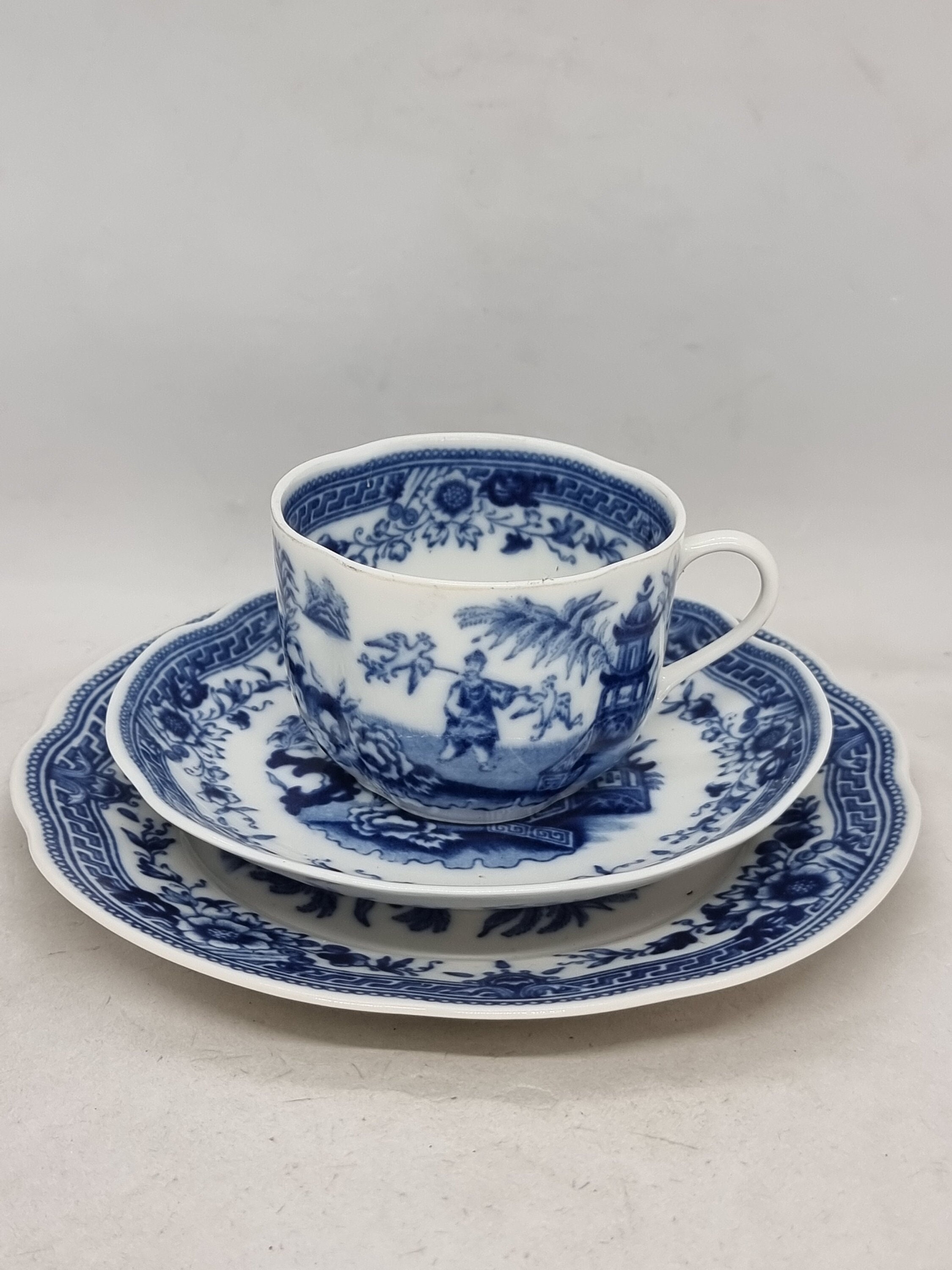 Vintage Arabia Finland singapore Blue Cup & Saucers - Etsy