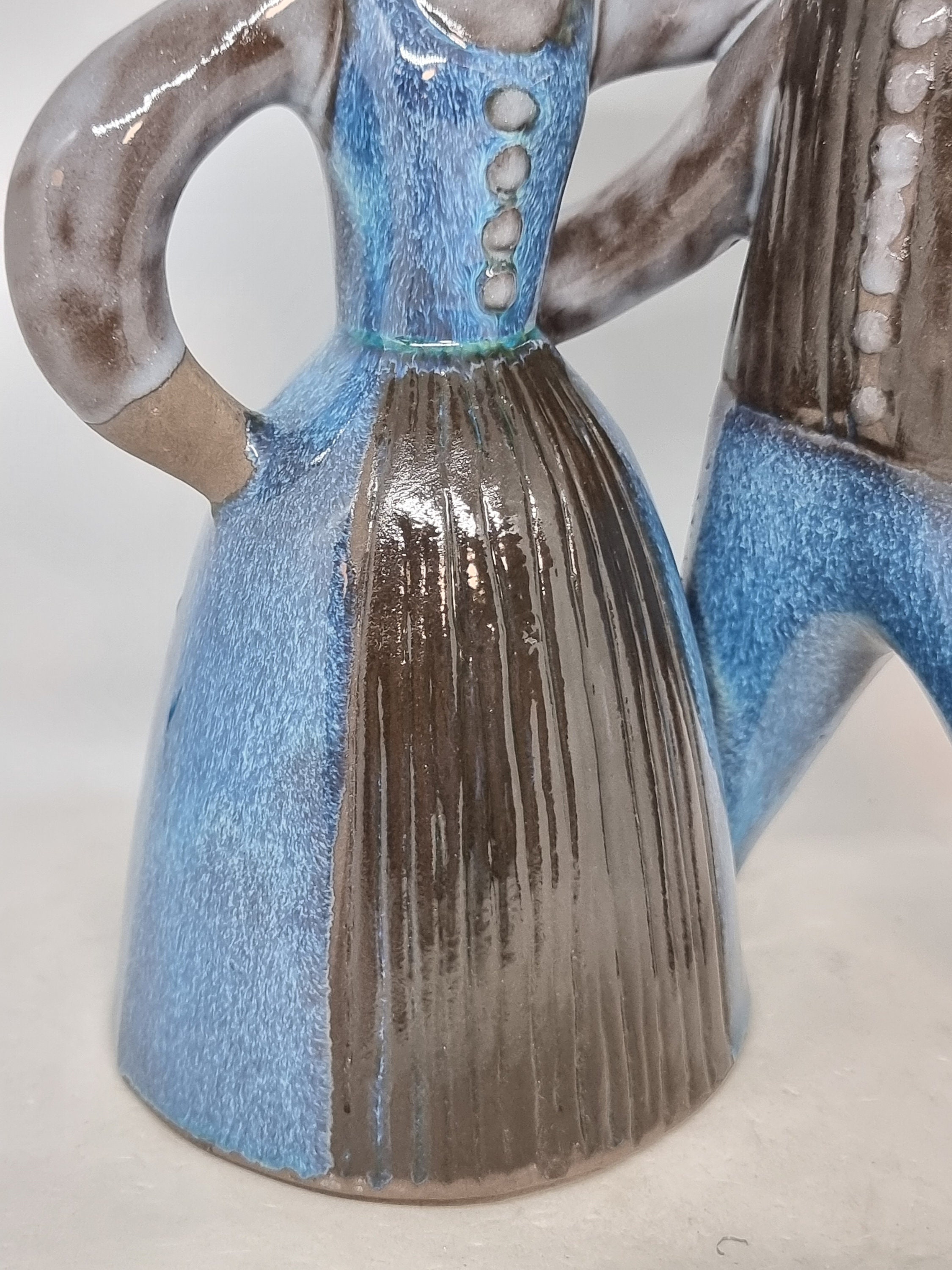 Vintage Ceramic couple Figurine by Elsi Bourelius - Etsy