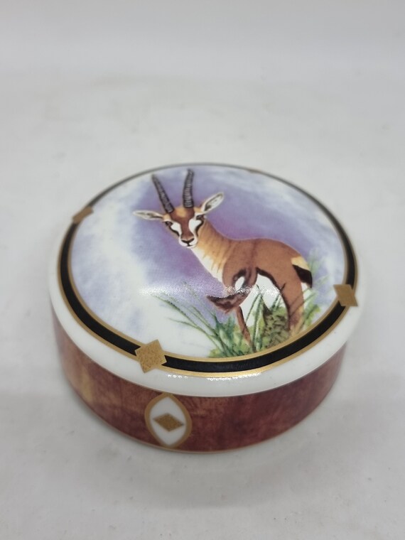 1995 Lynn Chase African Portraits Lion Trinket Box - Gem