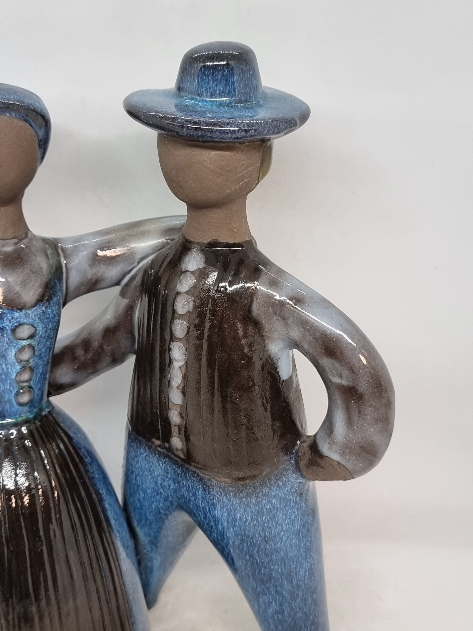Vintage Ceramic couple Figurine by Elsi Bourelius - Etsy
