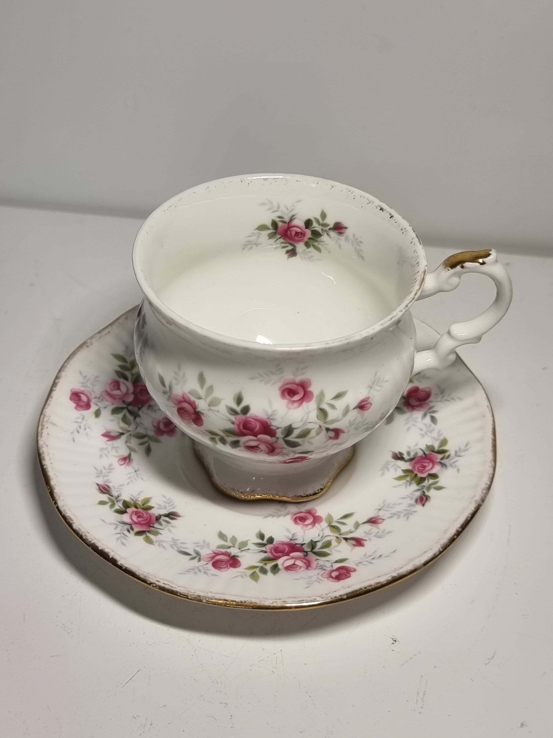 Vintage Staffordshire elizabethan Fine Bone China Tea Cup and Saucer ...