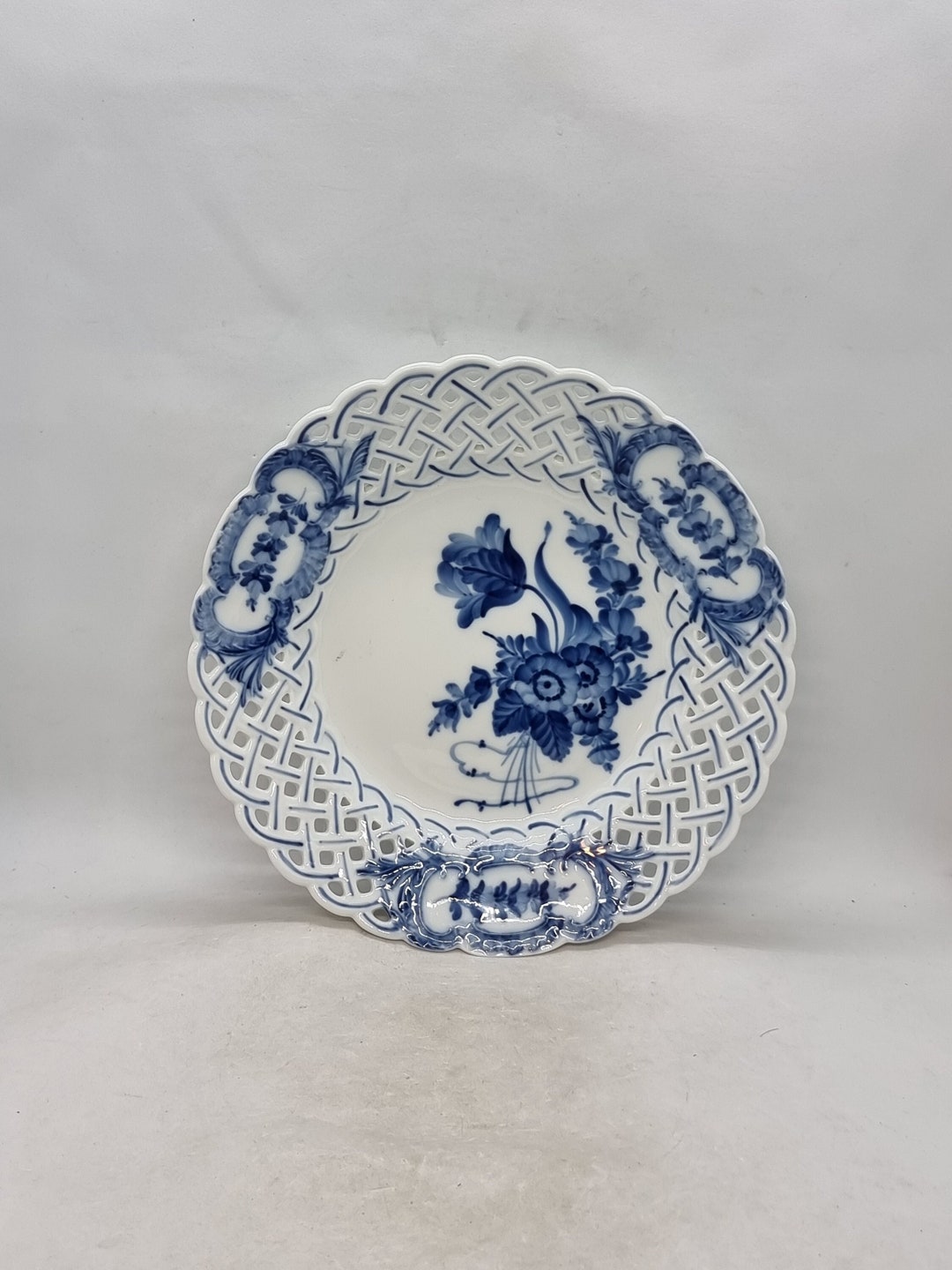 Vintage Royal Copenhagen Porcelain Blue Flower Curved 10/1637 Dinner ...