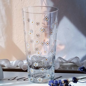 Daisy Glass| Floral Glass | Spring Flower Gift | Cute White Daisies ...