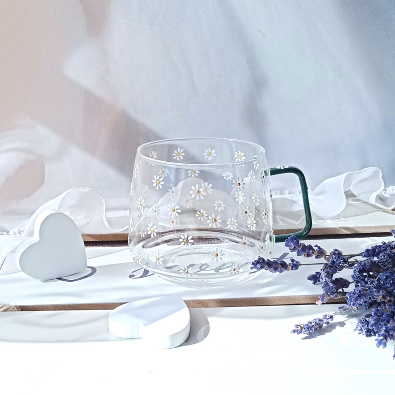 Daisy Coffee Glass Mug | Demure Flower Tea Cup | Cappuccino Mug | Cute ...