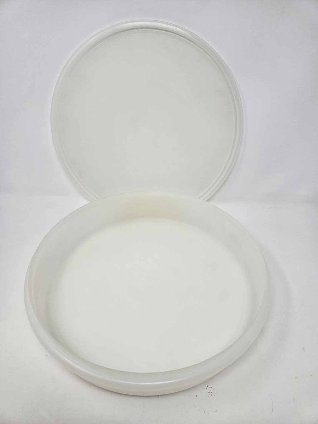 Vintage 1970s Tupperware Round Cupcake Cookie Container, Pie Keeper ...