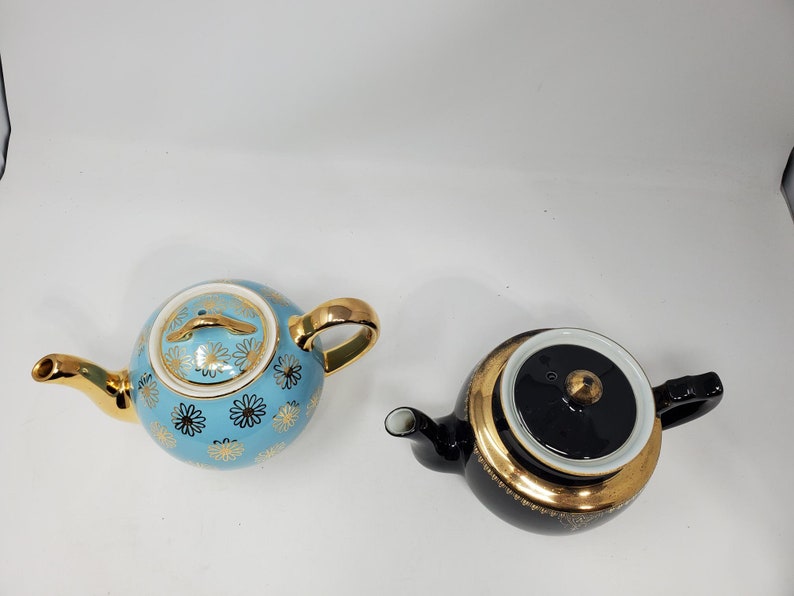 Vintage Hall Teapots, Blue With Gold Daisy's 045 GL, Black With Gold ...