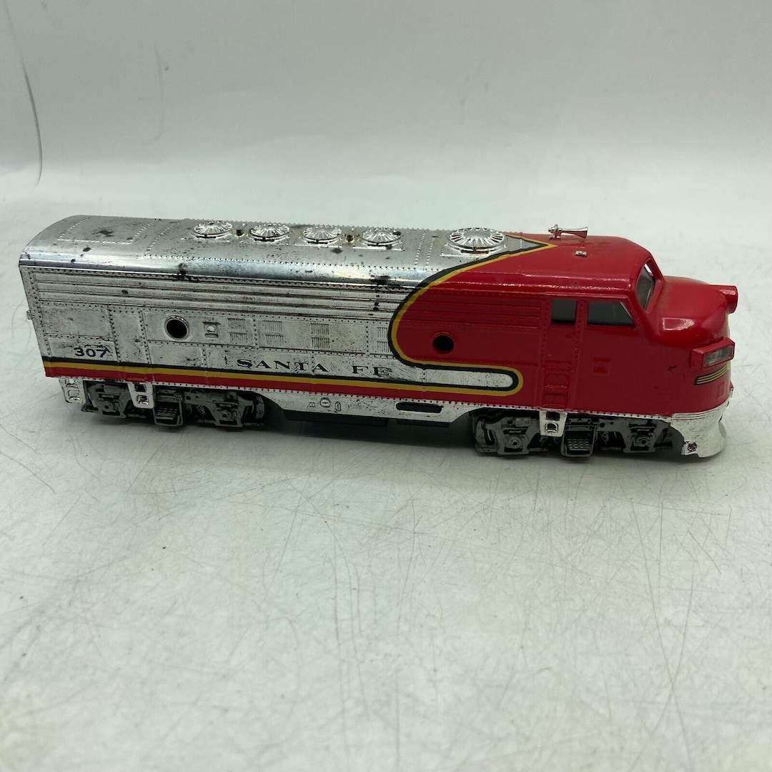 Bachmann HO Scale Santa Fe Diesel Silver Chrome Locomotive 307 - Etsy