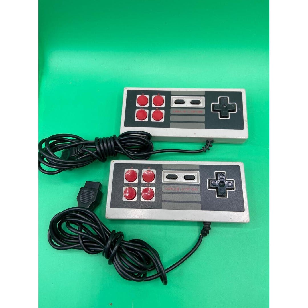 Lot of 2 Official Original Nintendo NES Controllers NES-004 OEM - Etsy
