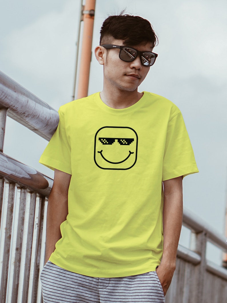 Square Smiley Face Svg Bundle, Smiley Face Svg, Retro Smiley Svg ...