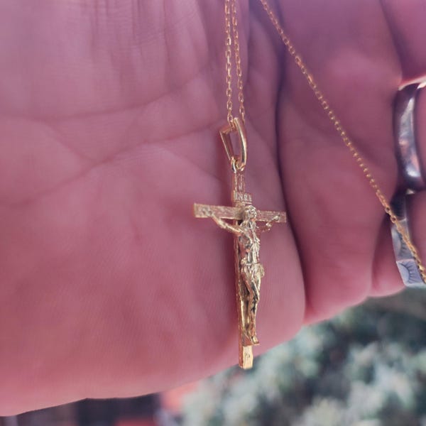 Silver Jesus Cross Necklace - Etsy