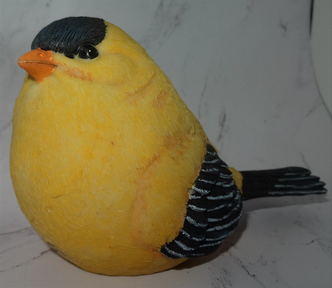 Gold Finch Figurine, Handcrafted in China for Transpac, Vacaville, CA ...
