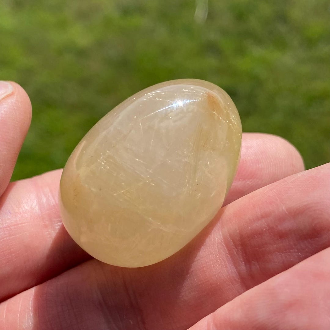 Golden Rutile Polished Pebble Approx 31.5 Grams - Etsy