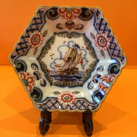 Hexagonal Altena & Kooyenga Company of Makkum Wall Dish 1970 - Etsy