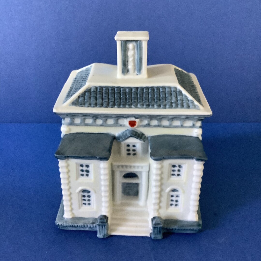 Delft Dutch Porcelain House Money Box of the Bank of Breukelen - Etsy