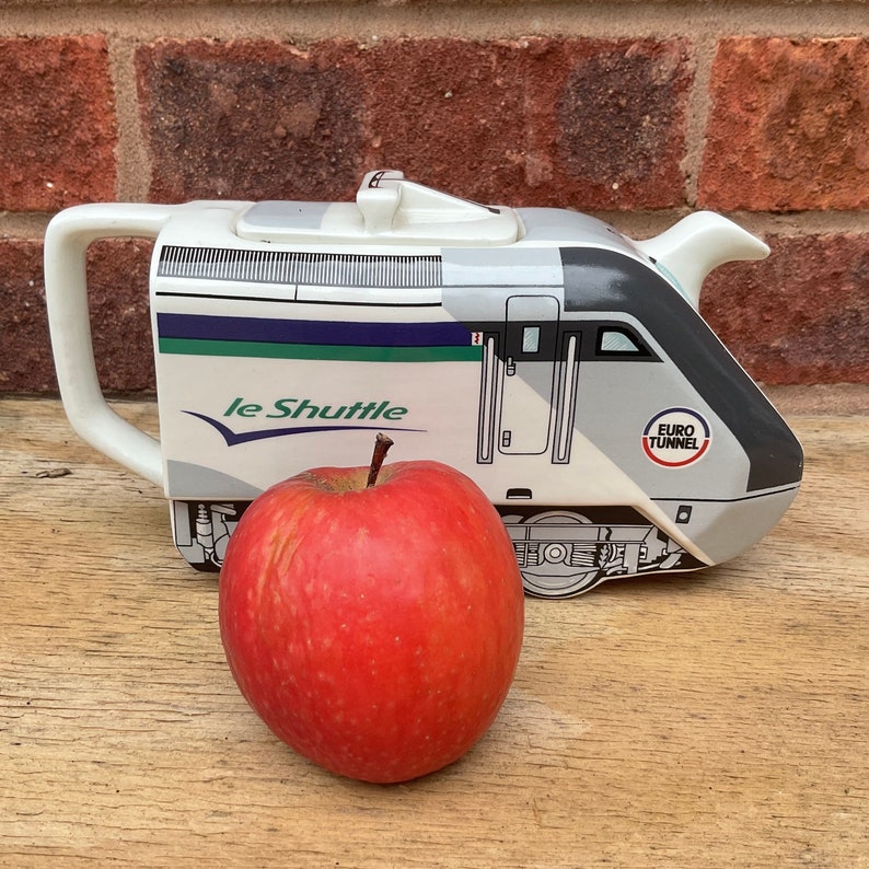 Channel Tunnel Le Shuttle Eurotunnel Train Teapot James Sadler Ceramic ...