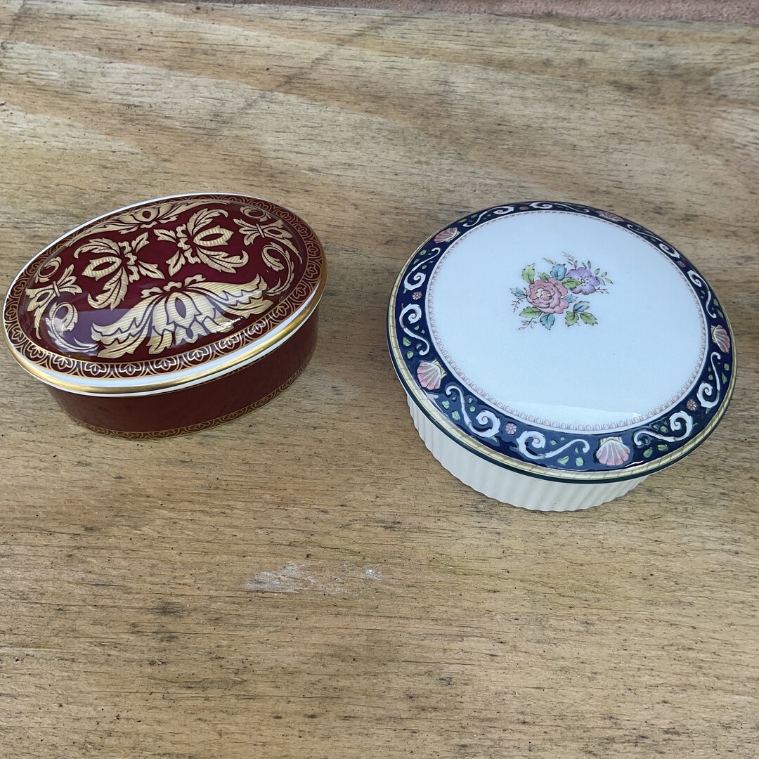 Set of 2 Trinket Boxes- Wedgewood and Royal Doulton - Etsy