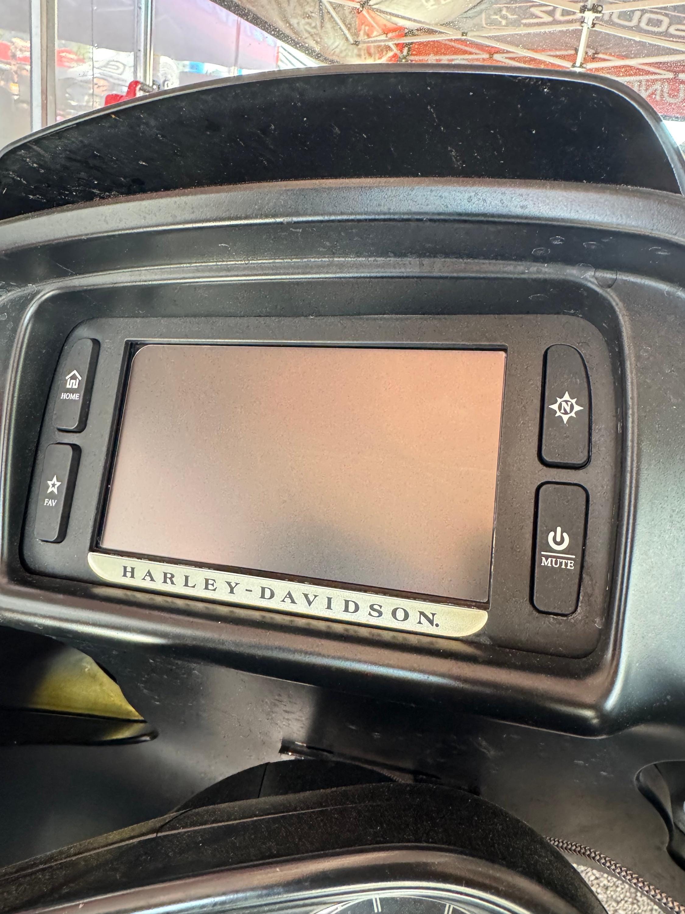 The 2014-2018 Harley-davidson Boom! Box 6.5" Matte Screen Protector - Etsy