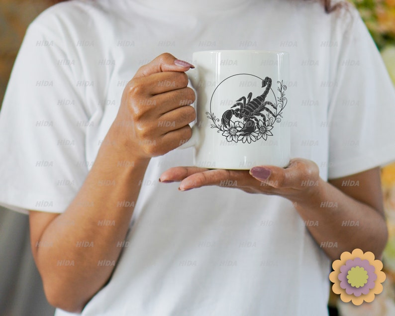 Scorpion Circle Frame SVG Scorpion With Flower Svg Scorpion - Etsy