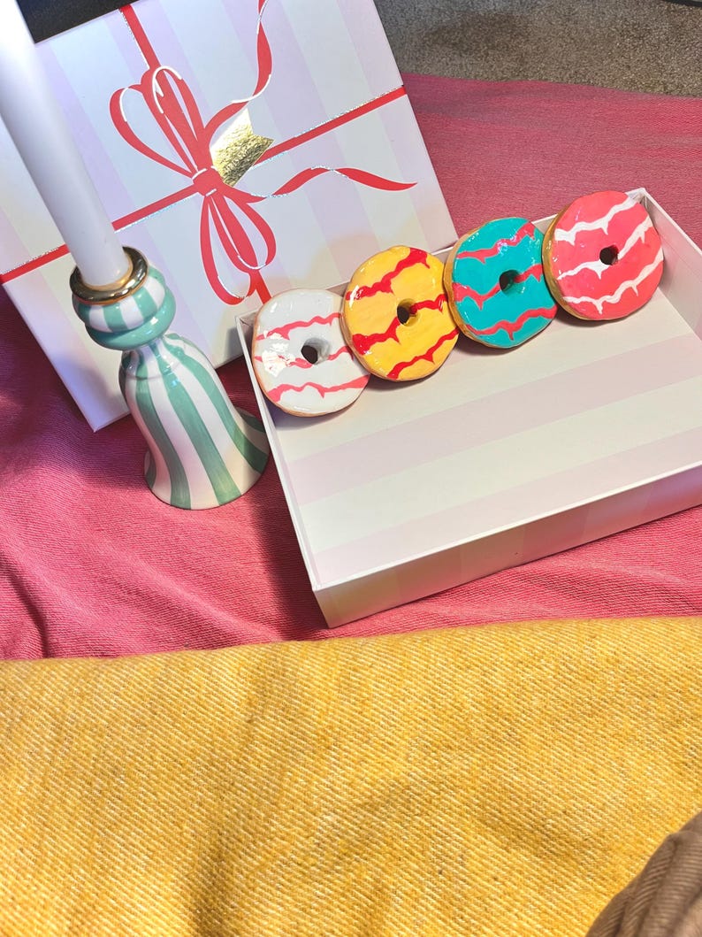 HANDMADE Pottery Clay Party Ring Biscuit Coasters Gift Present Hand ...