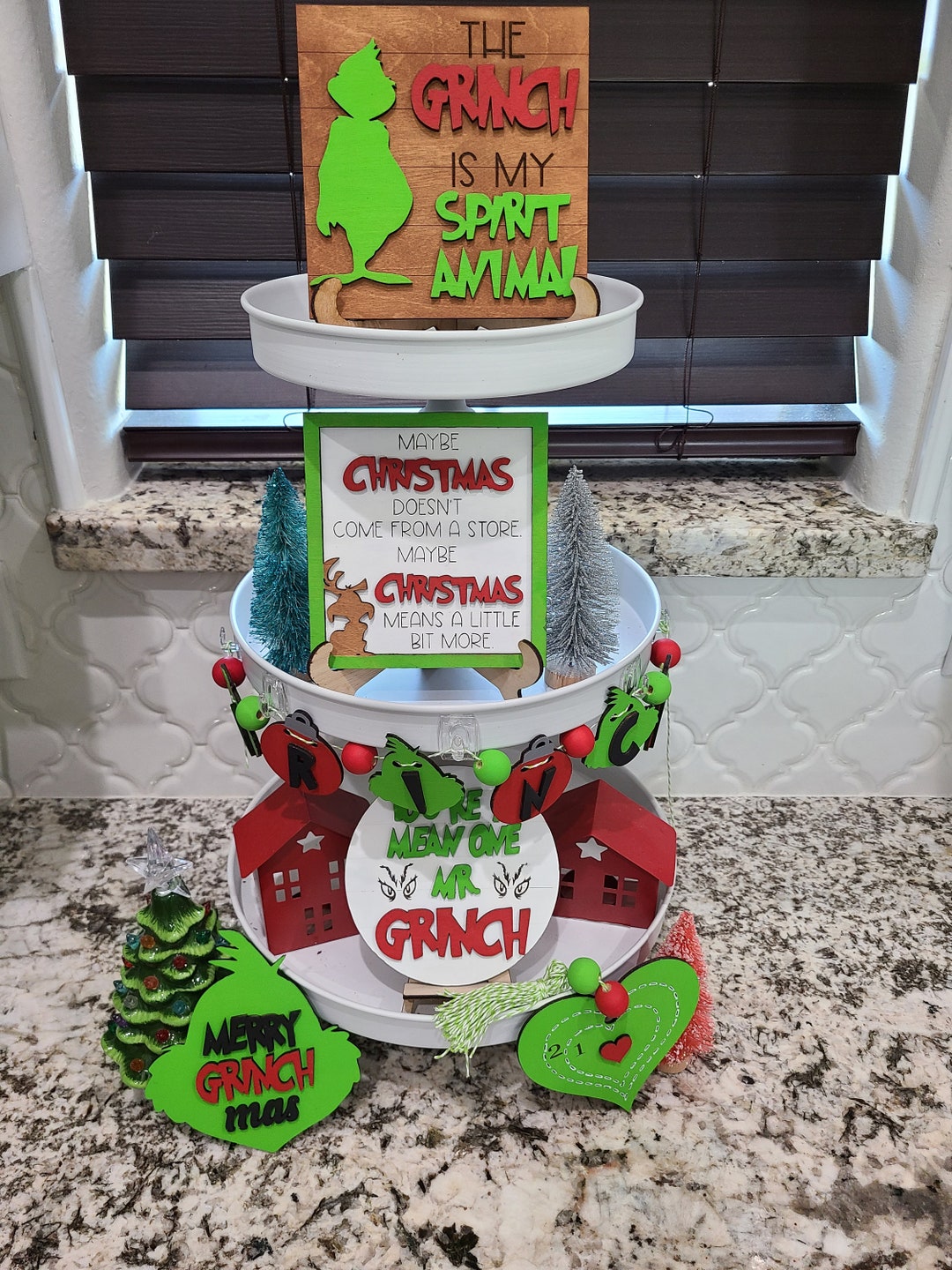 Grinch Tier Tray Decor - Etsy