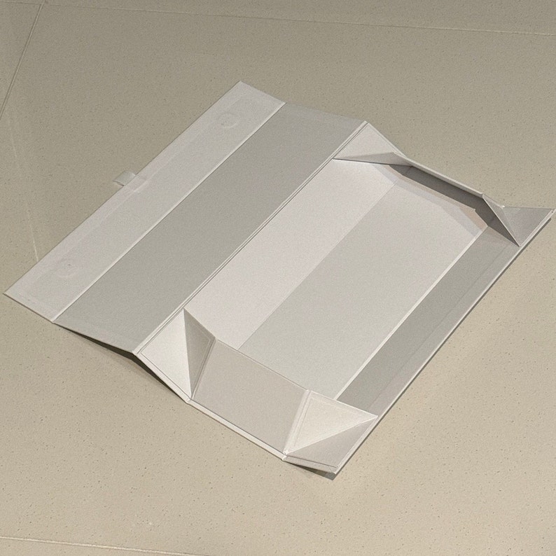 White Rectangular Magnetic Gift Boxes Hamper Box, Christmas Box, Bridesmaid Gift, Diffuser Box ...