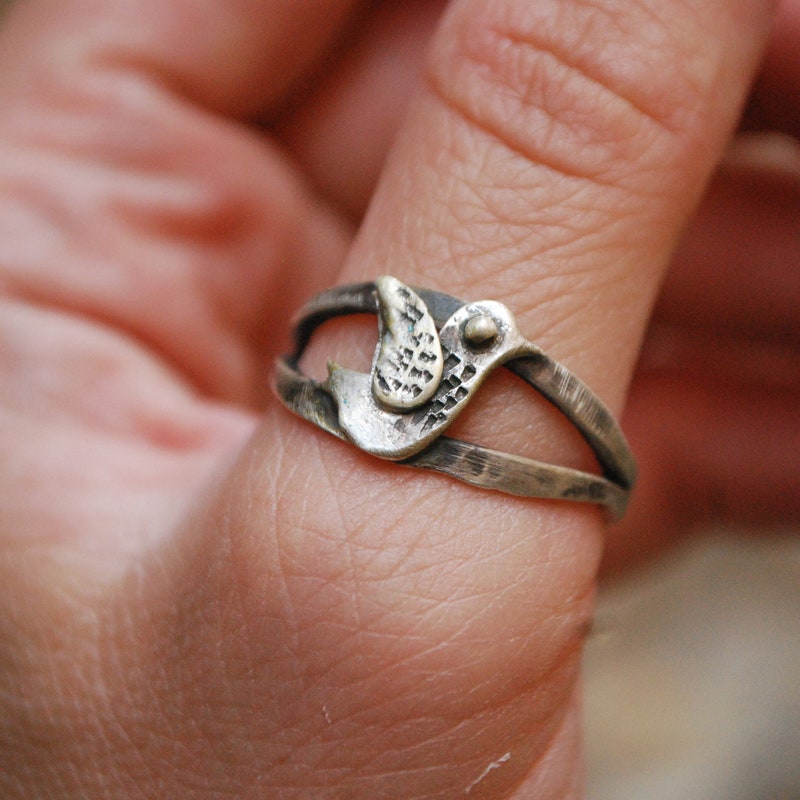 Bird Engagement Ring - Etsy