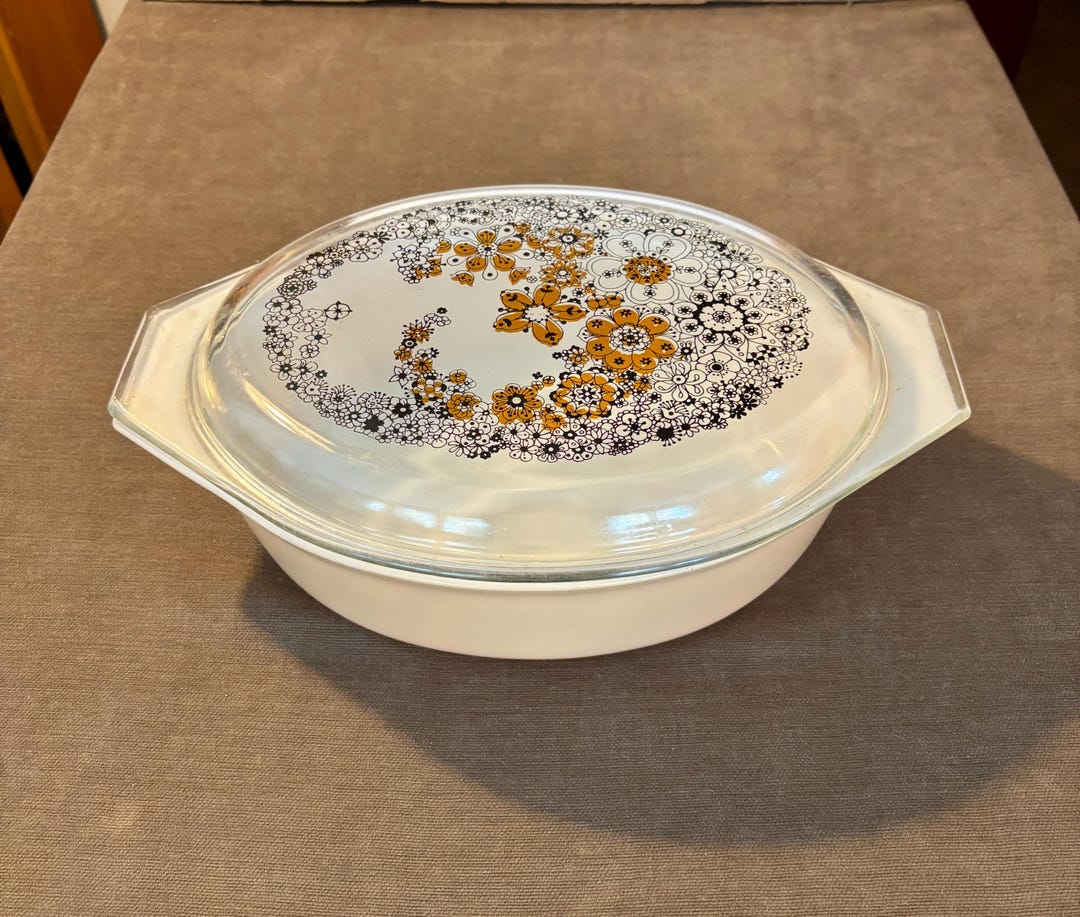 Pyrex "floral Bubbles" 2.5 Quart Oval Covered Casserole 045 945-C - Etsy