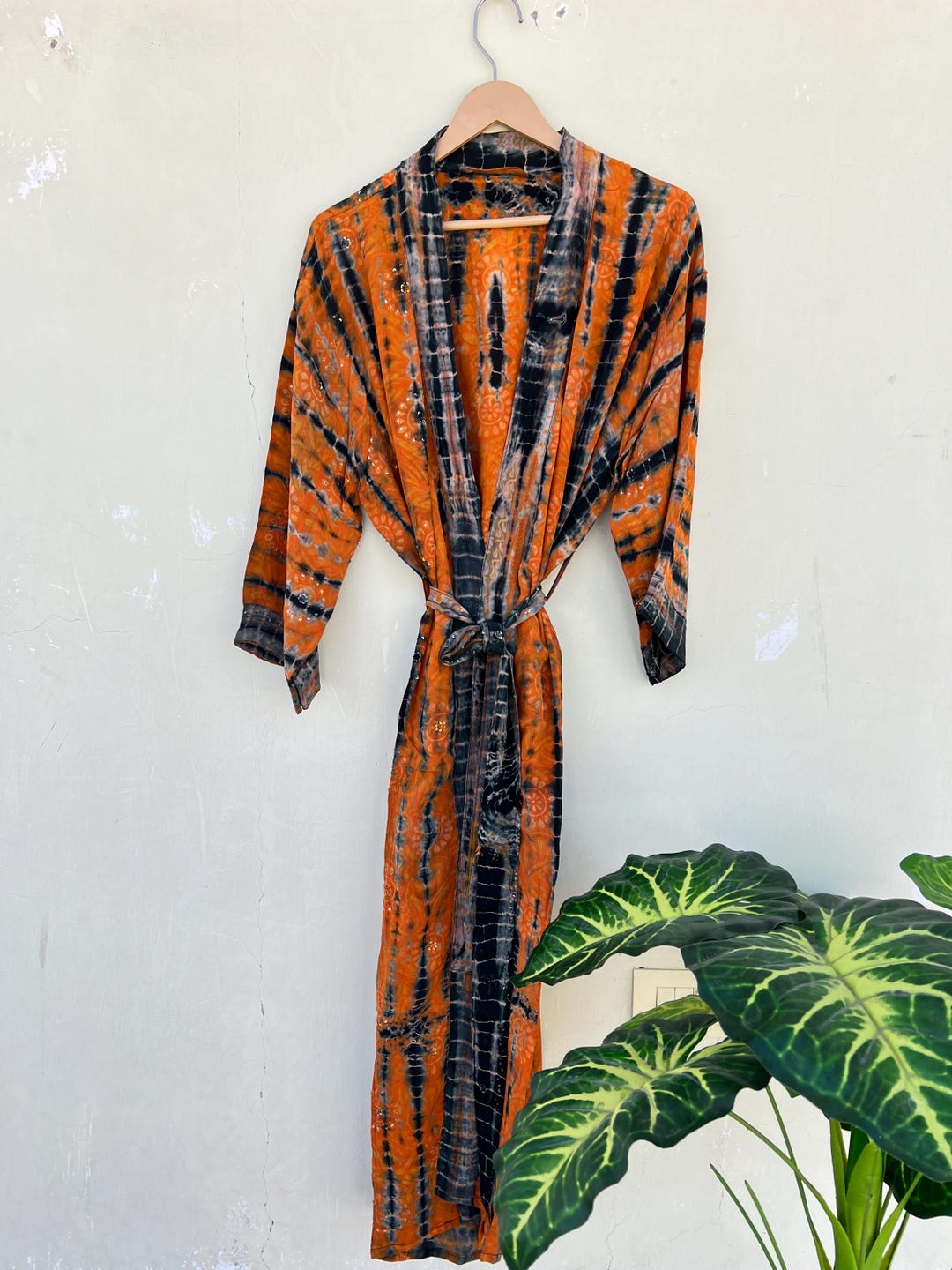 Women's Silk Robe Luxury Resort Wear Robe Sleepwear Gown Long Silk Robe ...