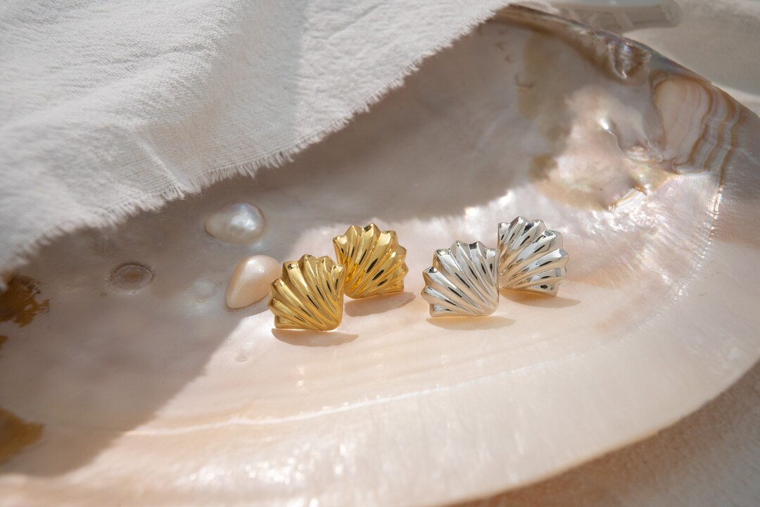 Gold Seashell Stud Earrings Large Sea Shell Stud Silver - Etsy UK
