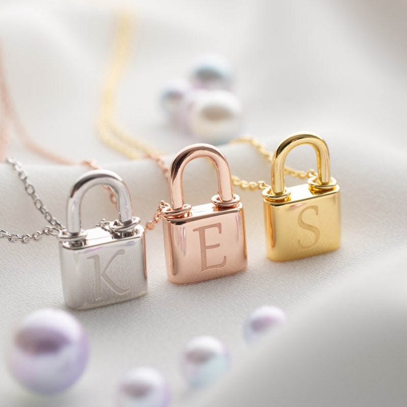 Padlock Necklace - Etsy