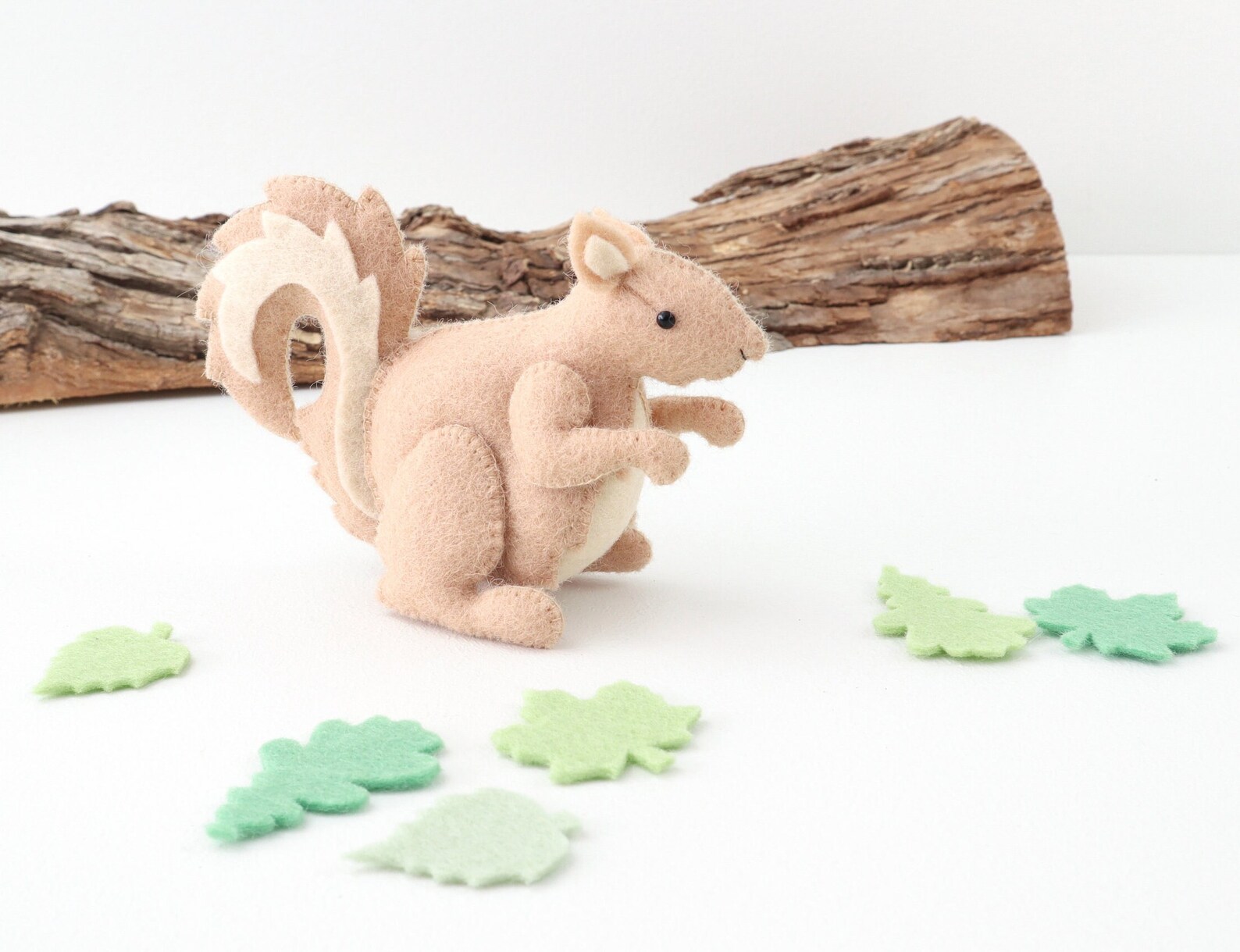 Felt Squirrel Pattern & Tutorial pdf Woodland Animals / Baby Mobile ...