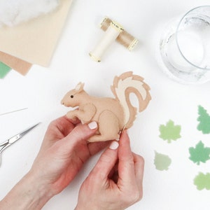 Felt Squirrel Sewing Pattern & Tutorial: DIY Woodland Mobile (PDF) - Etsy