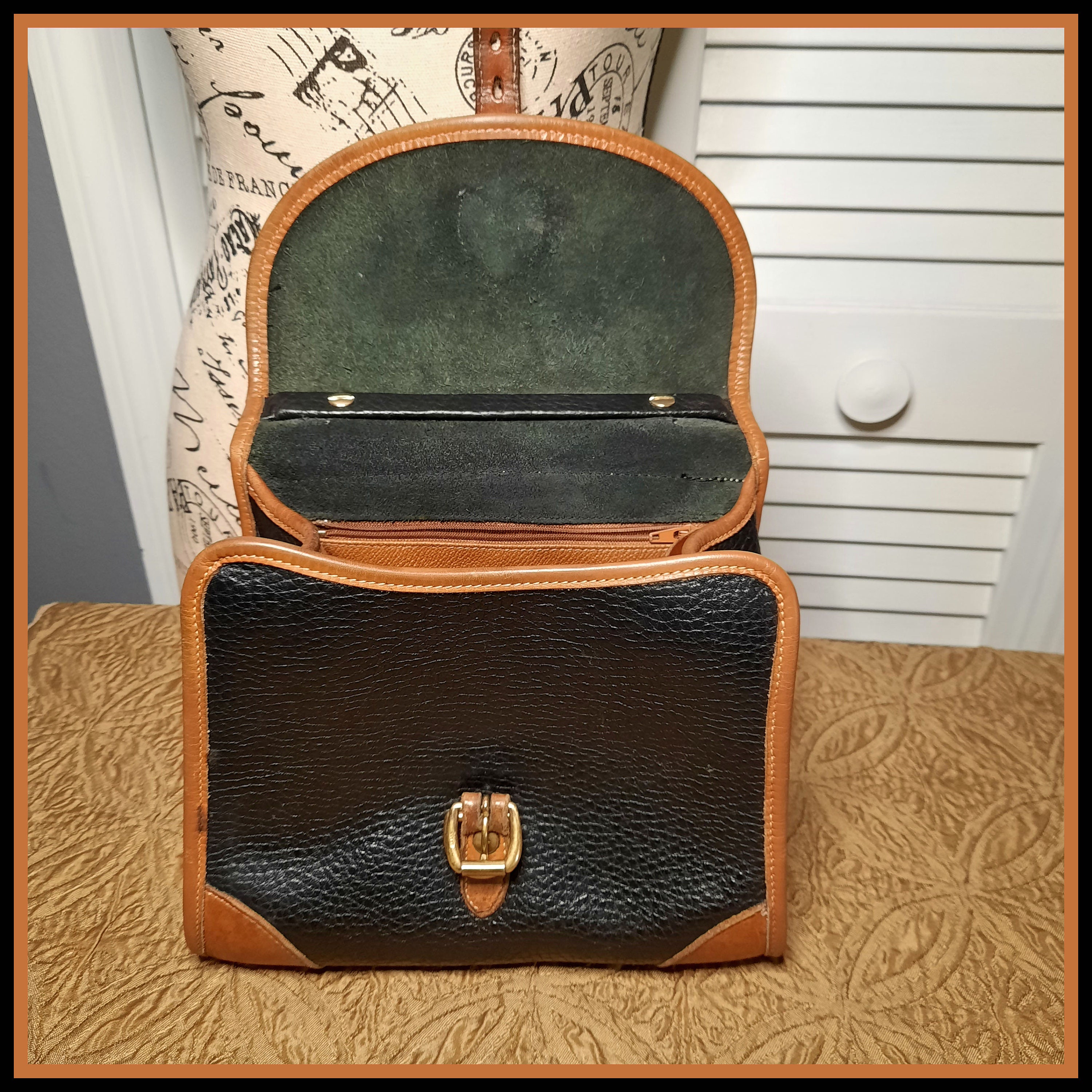 Dooney & Bourke Black Carpet Bag Dooney and Bourke R47 Carpet Bag ...