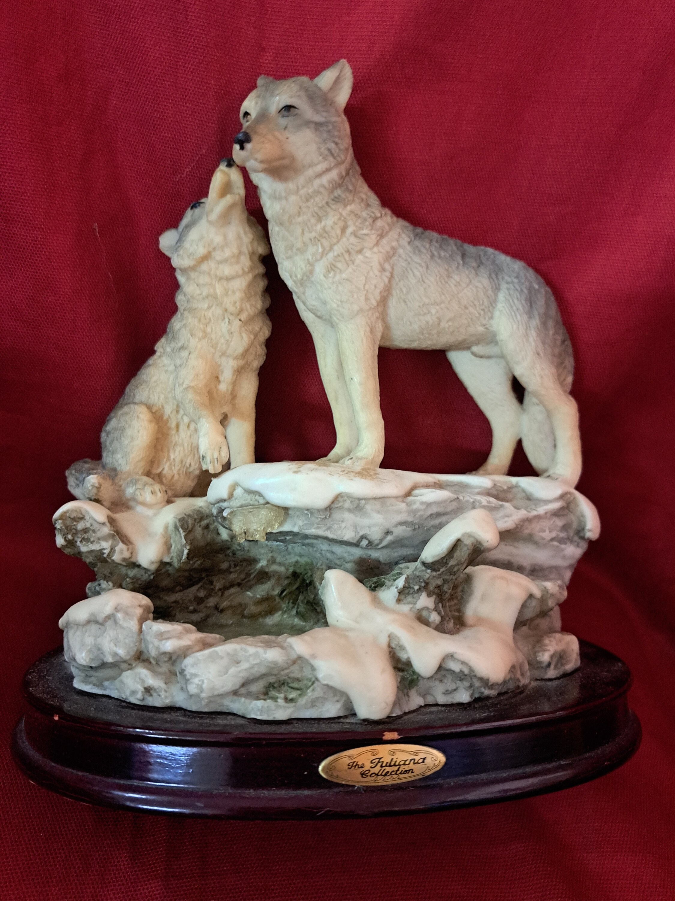 Vintage JULIANA COLLECTION Wolves on Snow Covered Rocks - Etsy