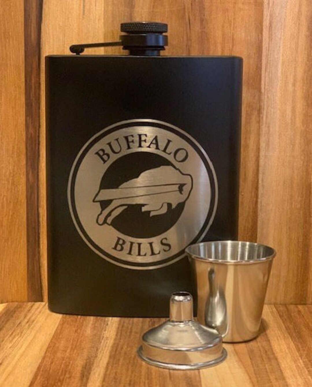 BUFFALO BILLS Personalized, Engraved 8oz Flask Each Flask Comes With A ...