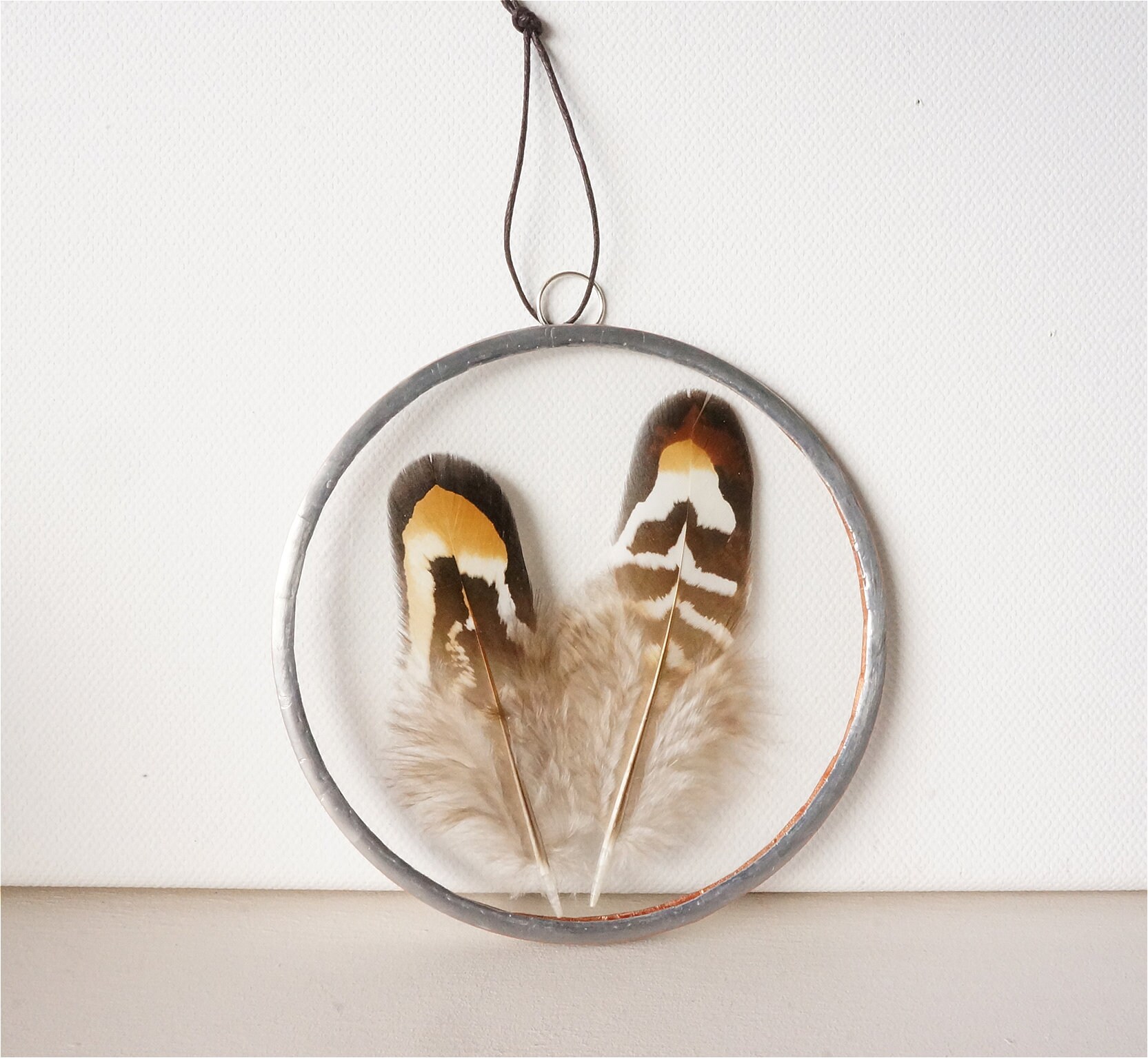 Real Feather Home Decor Bird Feather Round Glass Frame - Etsy