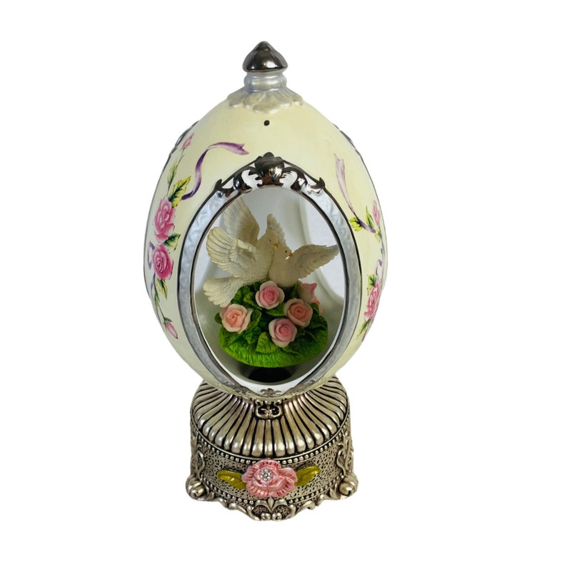 VTG Porcelain Egg Doves of Love Music Box Pedestal Base 9 Inch Bird ...