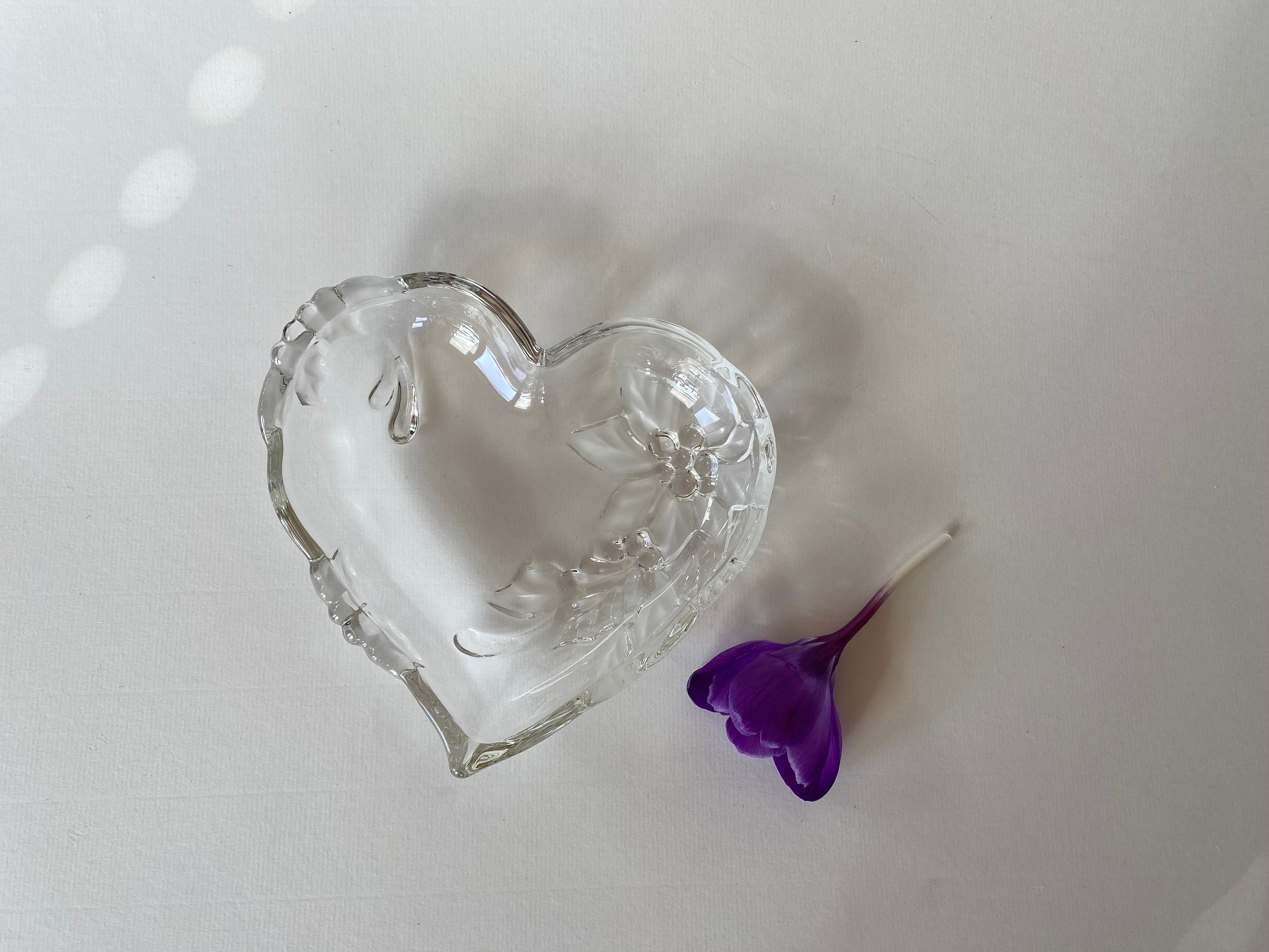 Mikasa holiday Bloom Cute Crystal Glass Heart Shaped Bowl With Etched ...