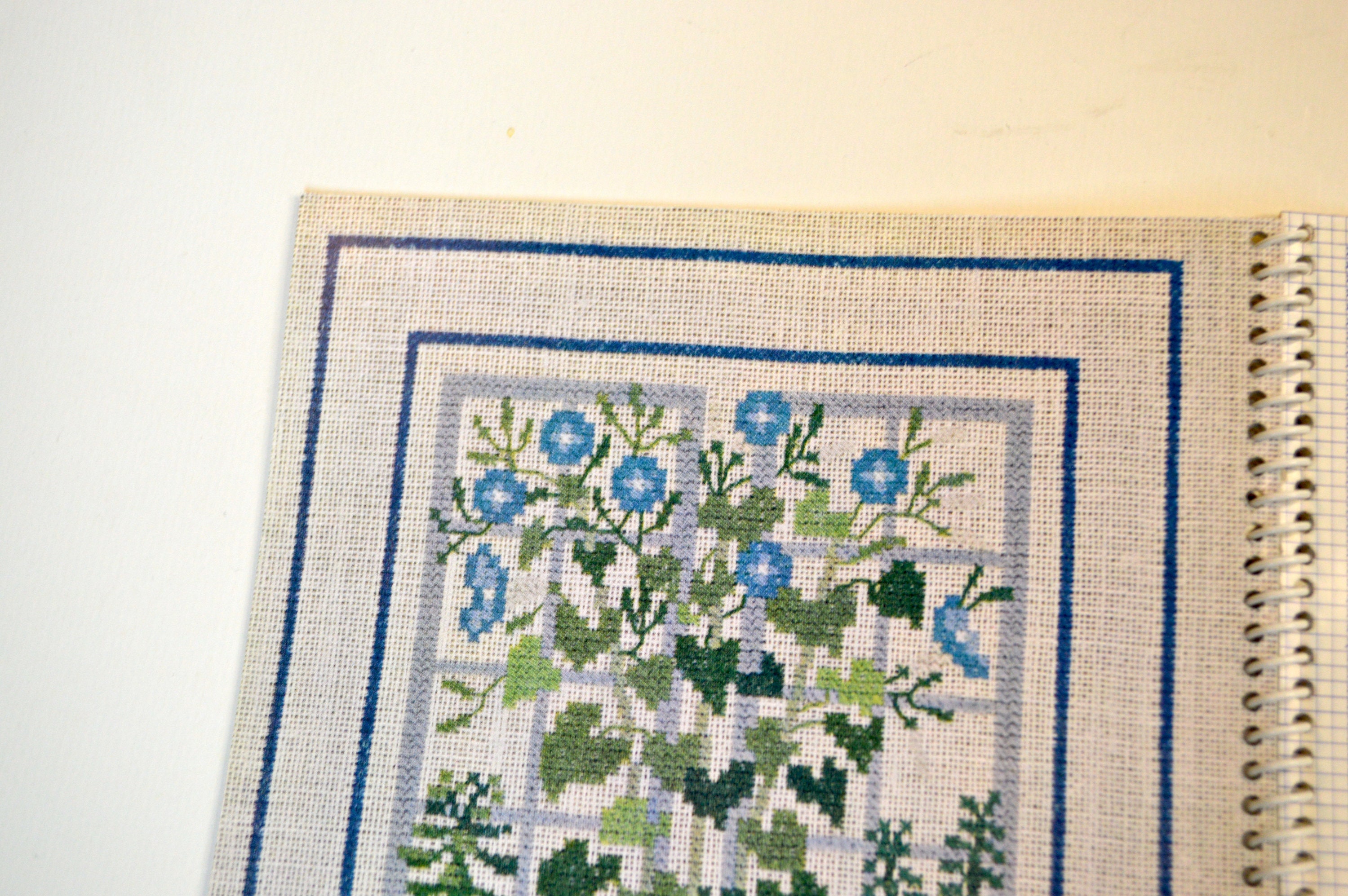 Haandarbejdets Fremme Aarets Korssting 1964 Lovely Danish Retro Cross ...