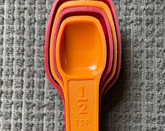 Vintage Tupperware Measuring Spoons - Etsy