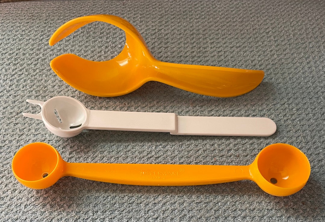 Tupperware Egg Lifter 1334, Pickle/olive Fork/spoon 1450, Mellon Baller ...