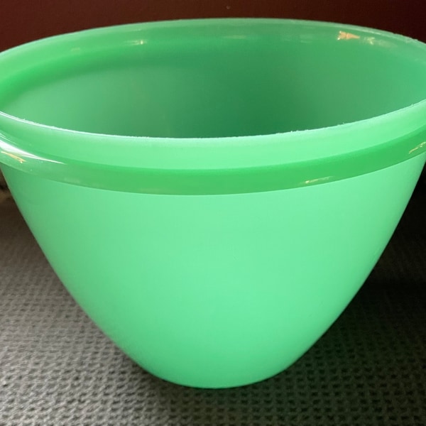 Tupperware Lettuce Keeper - Etsy