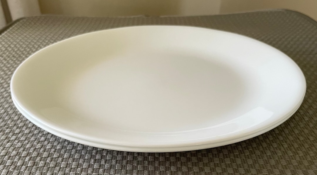 Vintage Corelle White Dinner Plates - Set of 2 - Etsy