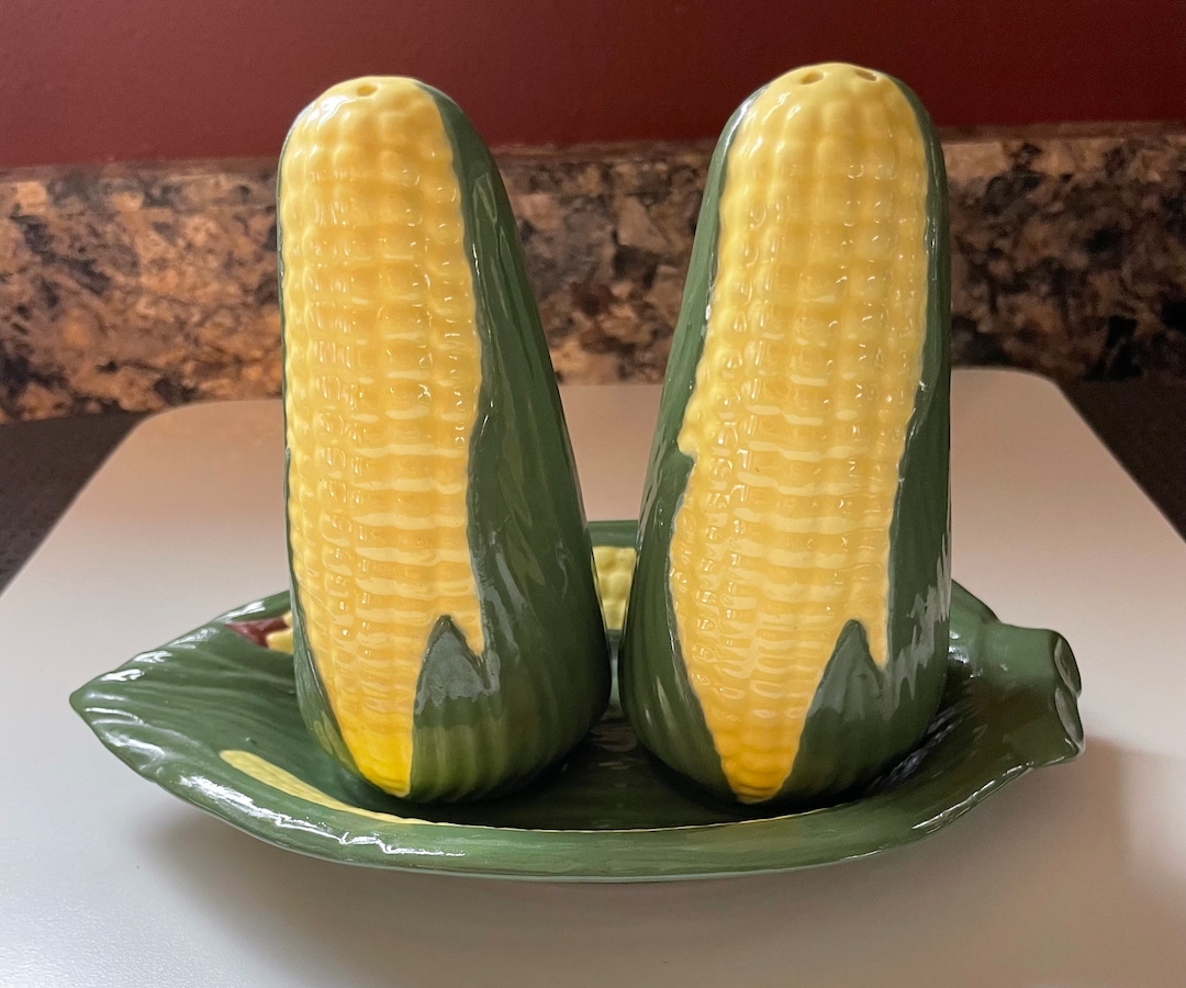 Vintage Corn Cob Salt & Pepper Shaker Set With Plate - Etsy