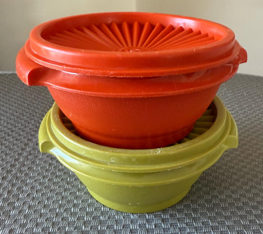 Tupperware Servalier Bowls 1323 - Set of 2 - as Is - Etsy