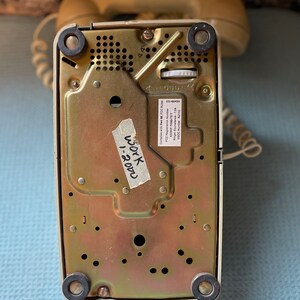 Vintage ITT Desktop Push Button Beige Telephone - Etsy