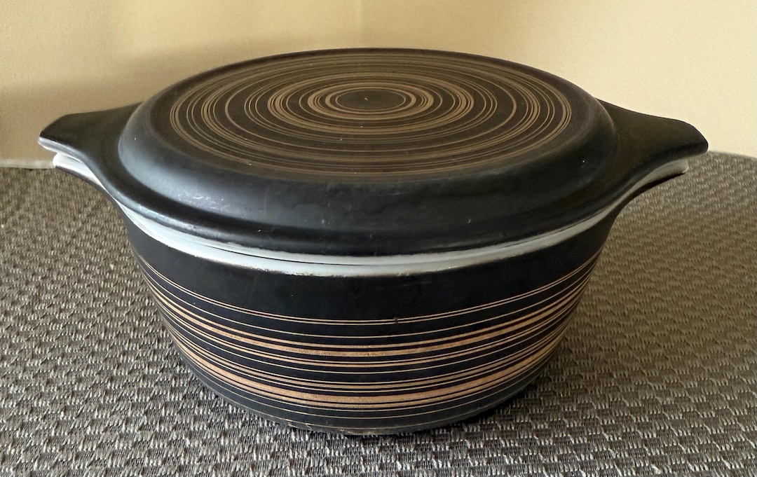 Vintage Pyrex Terra Black & Brown Gold 1 1/2 Pint Casserole 472 - Etsy